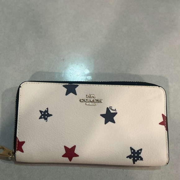 Coach | Bags | Coach Cream Wallet With Red And Blue Stars | Poshmark
